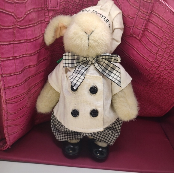 The Muffy Collection | Accents | Hoppy Vanderhare Paris Bistrot Rabbit ...